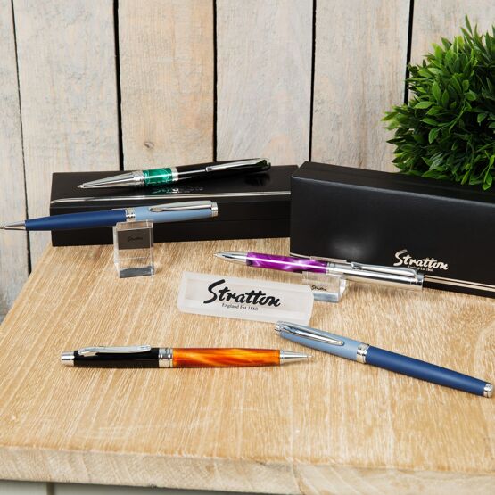 Stratton Ballpoint Pen - Red with Etched Pattern Top | Widdop and Co.